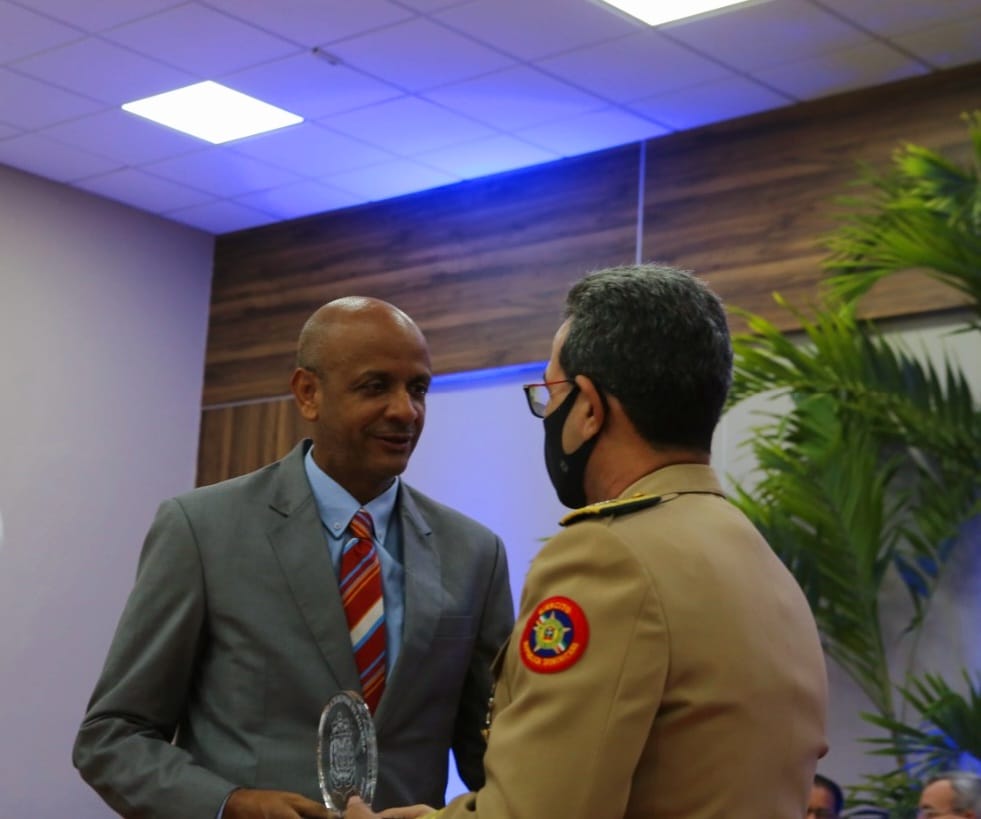 Centro de Operaciones de Emergencias | COE - Armada RD reconoce ...